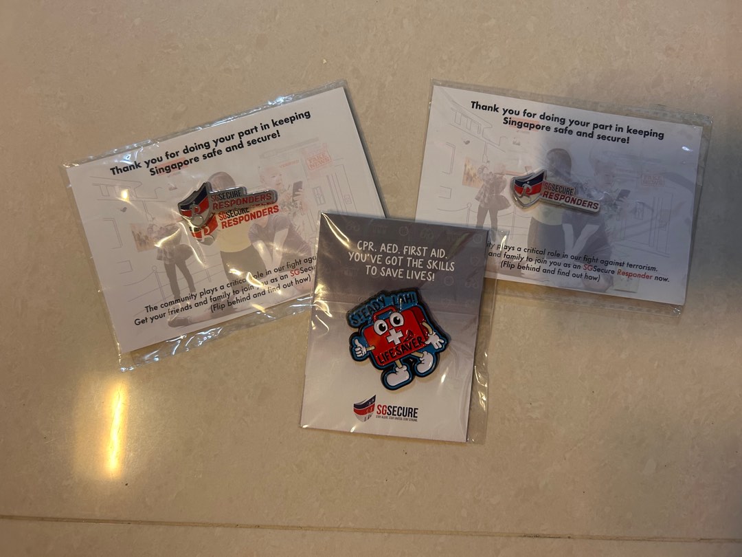SG Secure pin up badges, Hobbies & Toys, Memorabilia & Collectibles ...