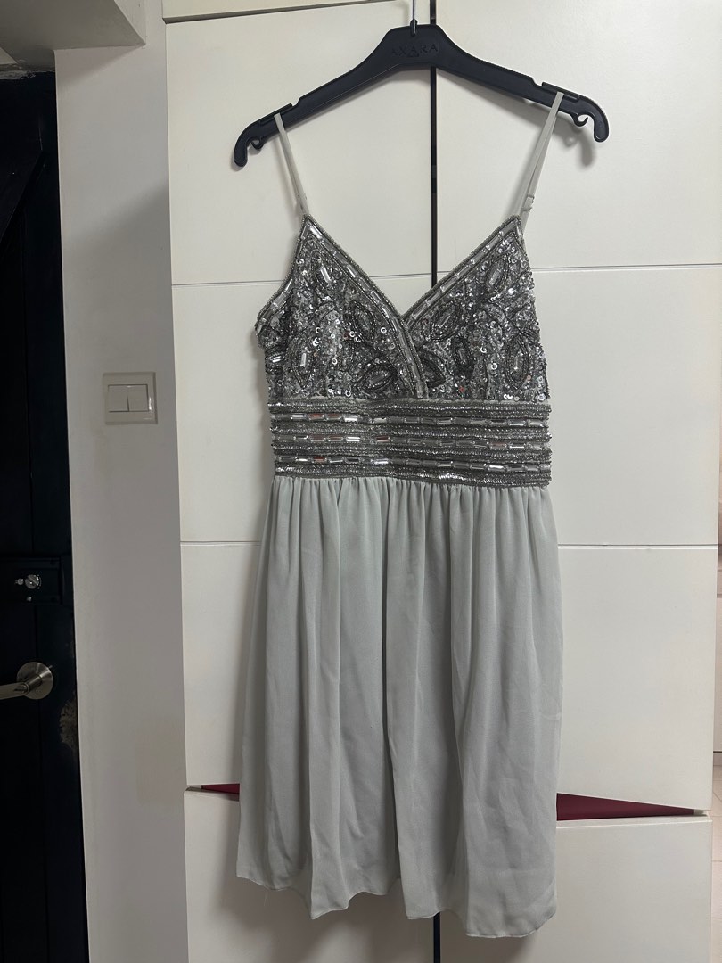 Silver Sparkly Dress, Women's Fashion, Dresses & Sets, Dresses on Carousell