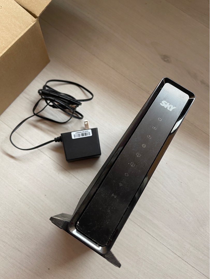 SKY CM5200 Fiber Modem, Computers & Tech, Parts & Accessories ...