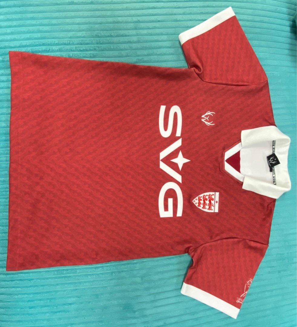 SVG X NEONATE WORLD CUP ENGLAND, Men's Fashion, Activewear on Carousell