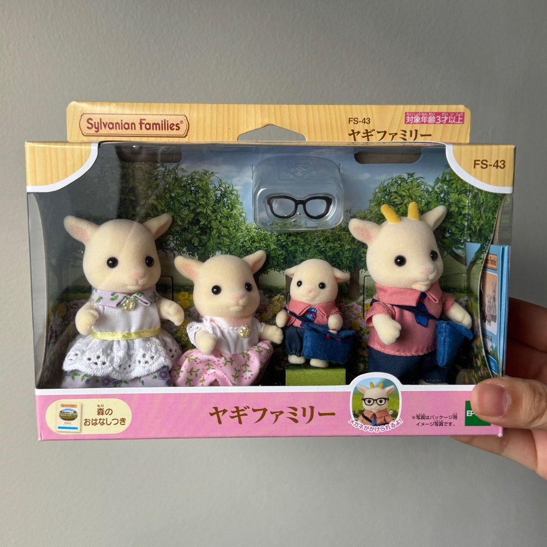 sylvanian goat family set, Hobbies & Toys, Toys & Games on Carousell