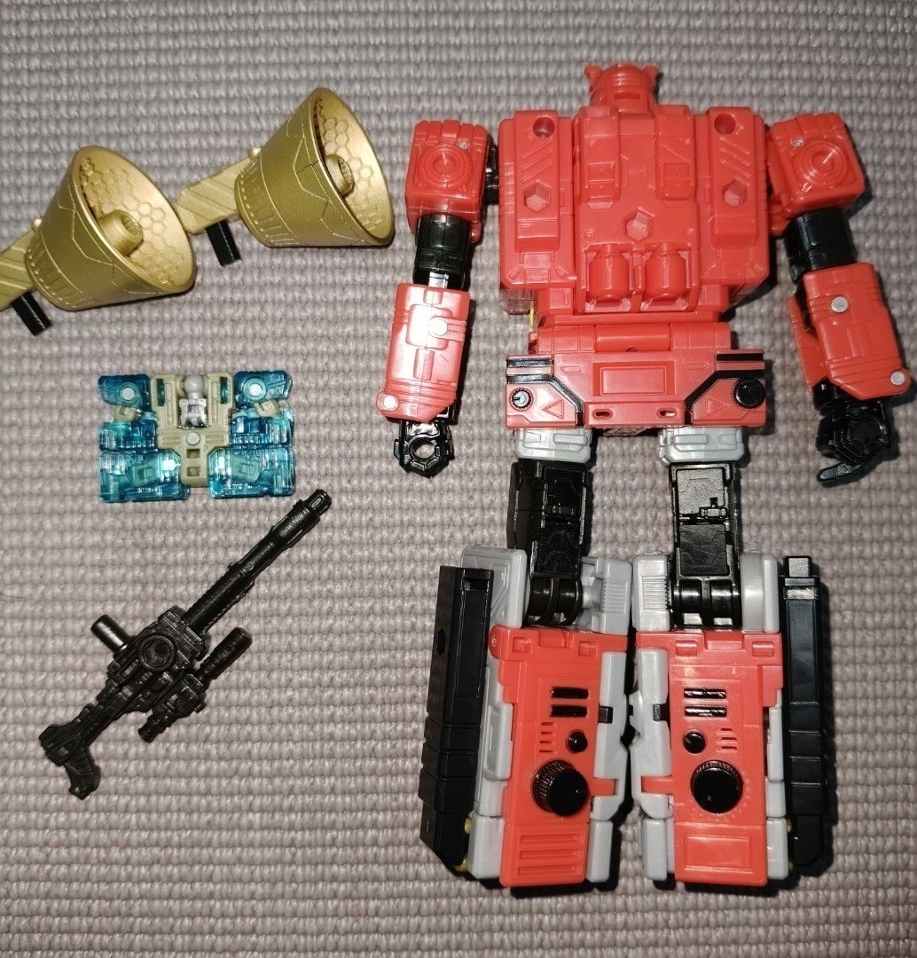 Transformers Kingdom Blaster (with Add-on gap filler Kit), Hobbies ...