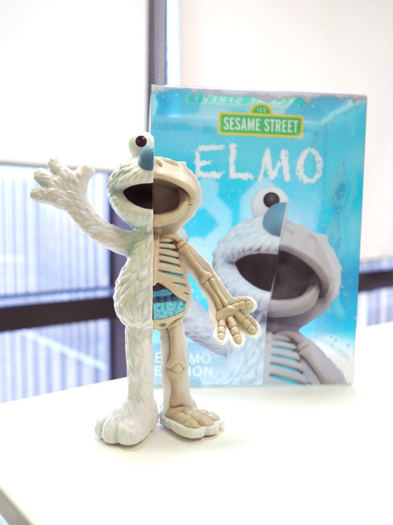 XXRAY PLUS Sesame Street Elmo Eskimo Christmas Edition Sold Out Rare ...