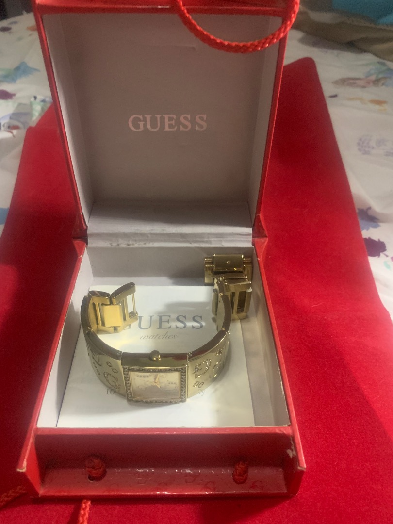 Authentic Guess watch, Women's Fashion, Watches & Accessories, Watches ...