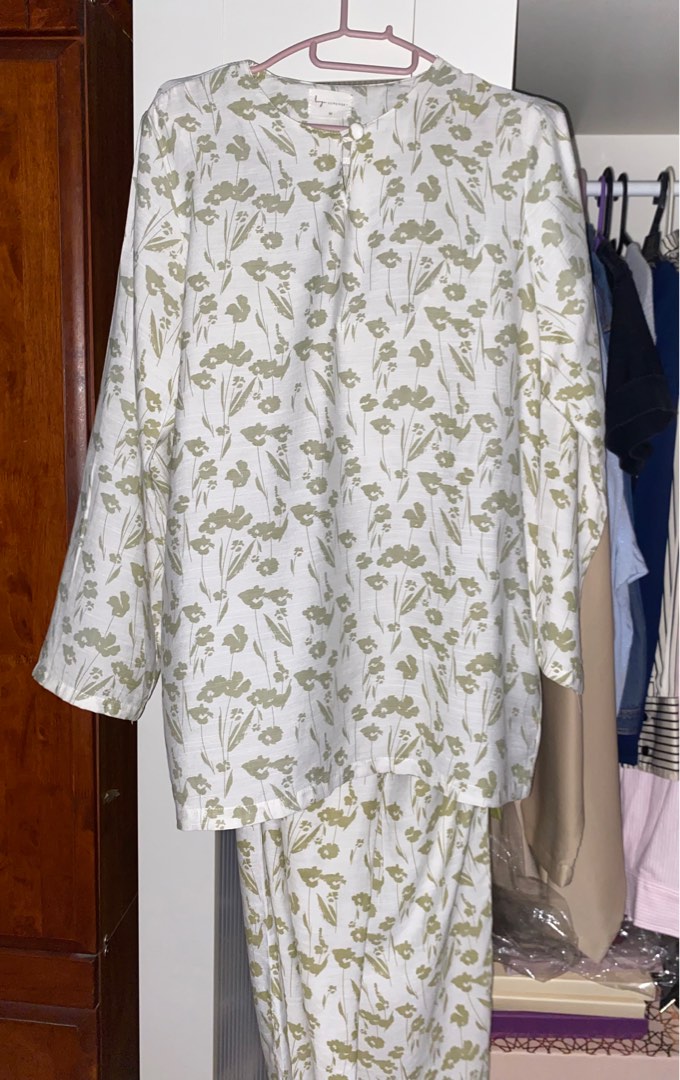 BAJU KURUNG DAUN HIJAU BAYU SOMERSET, Women's Fashion, Muslimah Fashion ...