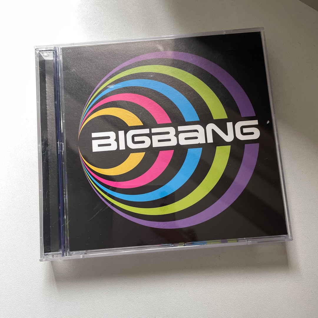 Big Bang - BIG BANG CD + DVD, 興趣及遊戲, 音樂、樂器 & 配件, 音樂與媒體 - CD 及 DVD - Carousell