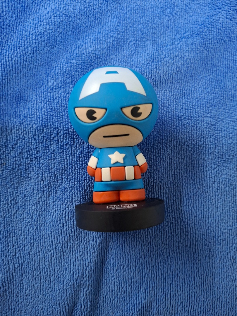 Captain America Display Figure, Hobbies & Toys, Memorabilia ...