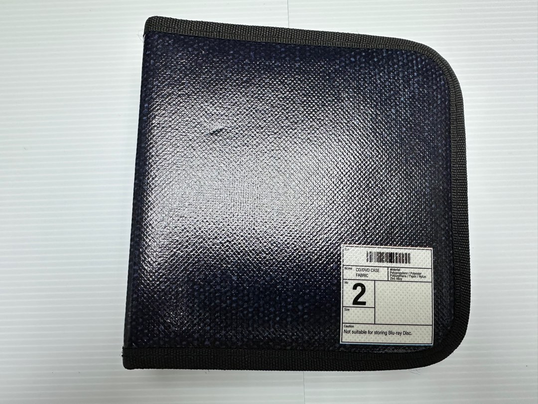 CD/DVD Pouches, Hobbies & Toys, Music & Media, CDs & DVDs on Carousell