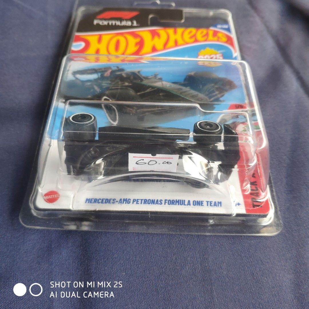F1 petronas hot wheels, Hobbies & Toys, Toys & Games on Carousell
