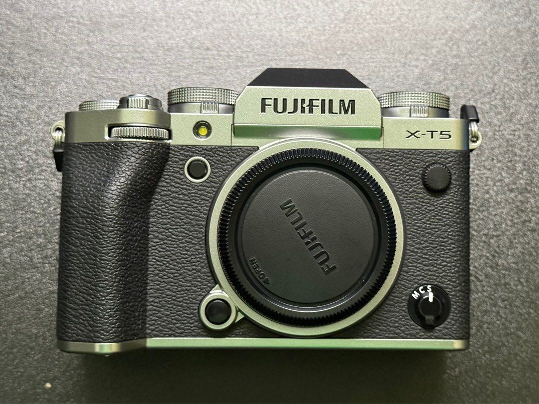 Fujifilm XT5 / X-T5 with 16-50mm lens, Photography, Cameras on Carousell