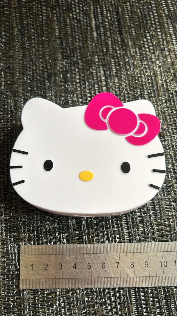 Hello kitty paper clip set, Hobbies & Toys, Stationery & Craft ...