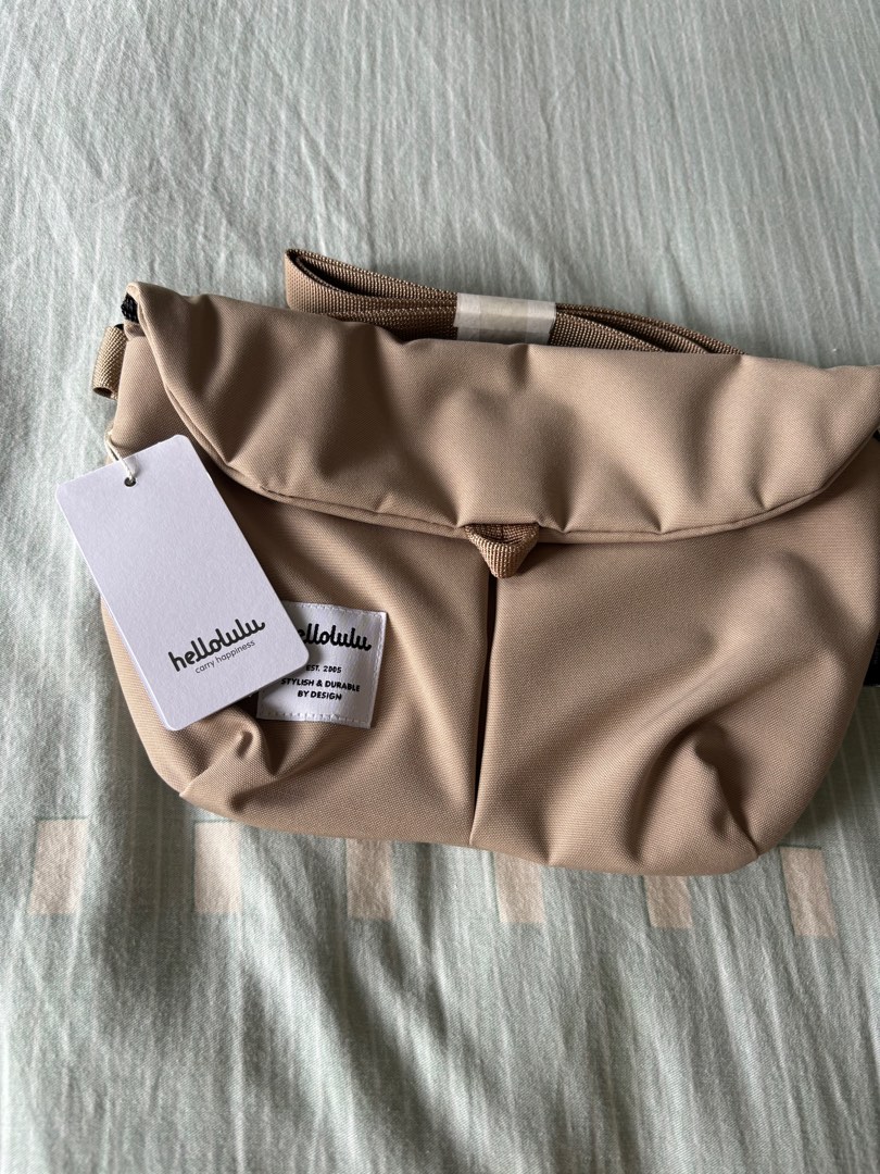 Hellolulu Mini Kasen, Women's Fashion, Bags & Wallets, Cross-body Bags on Carousell
