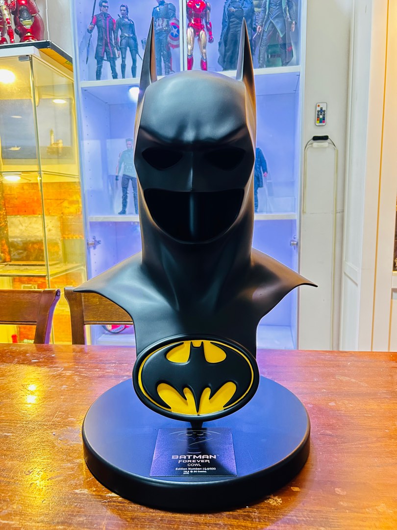 Hollywood Collectibles Group HCG DC Comics Prop Replica Batman Forever ...