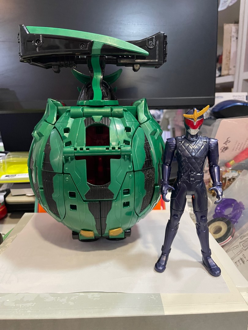 Kamen Rider Gaim - Watermelon Arms & Kiwami Arms, Hobbies & Toys, Toys ...