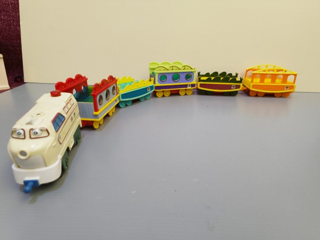 Learning Curve chuggington train and carriage play set-Push along only ...