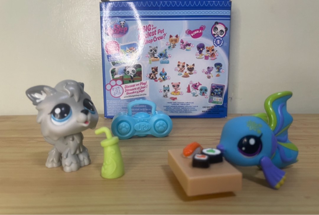 LPS Littlest Pet Shop Wolf and Fish SET (READ DESC.), Hobbies & Toys ...