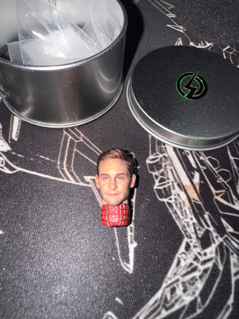 Manipple Studio Tobey Maguire/Friendly Neighbourhood Spiderman, Hobbies & Toys, Toys & Games on ...