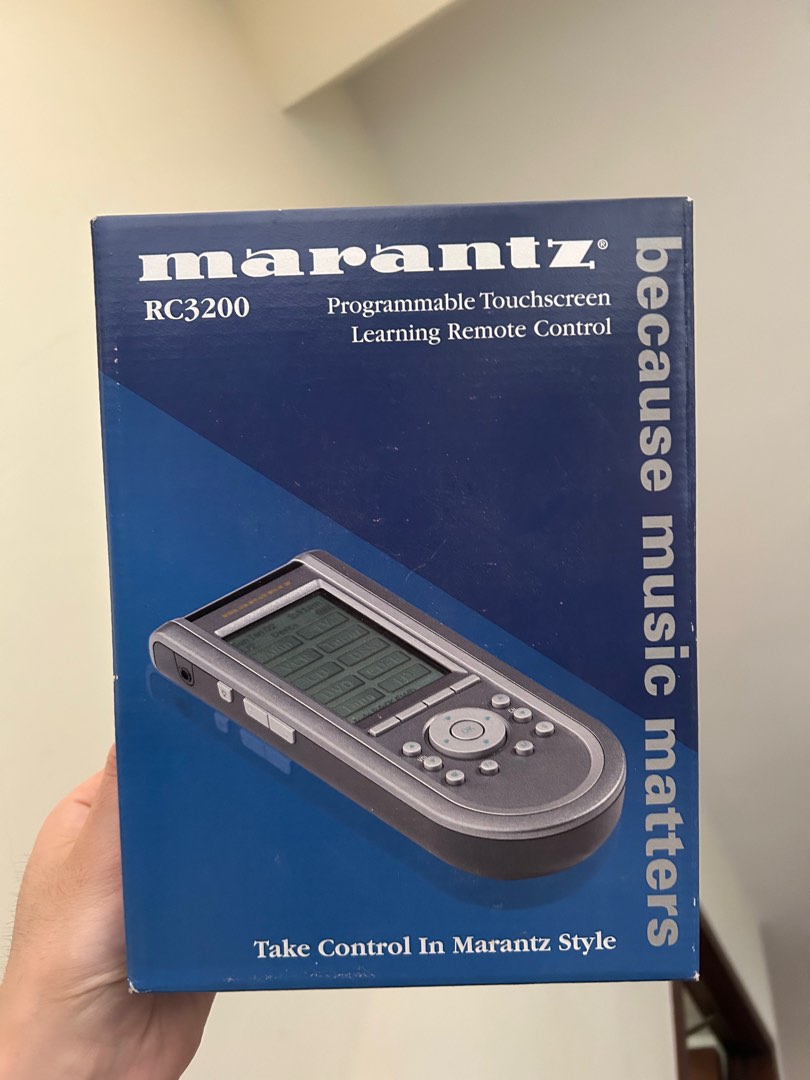 marantz touch screen remote control rc3200/m1s, 家庭電器, 轉插器及插頭 - Carousell