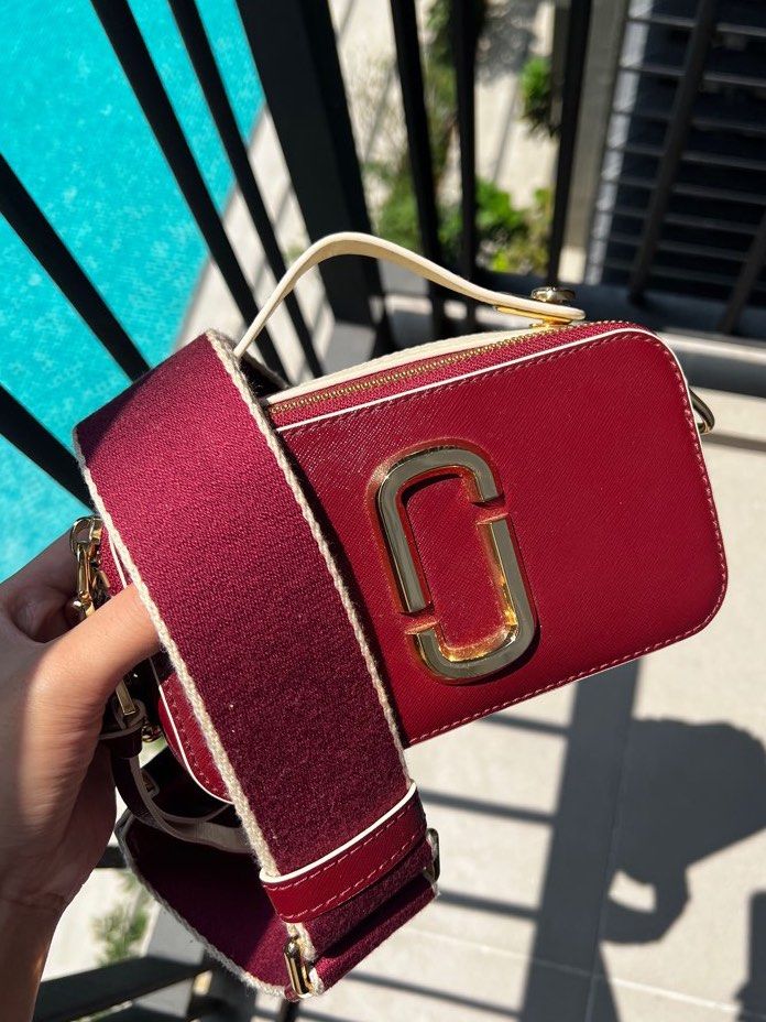 Marc Jacob Snapshot in Red, Women's Fashion, Bags & Wallets, Purses ...