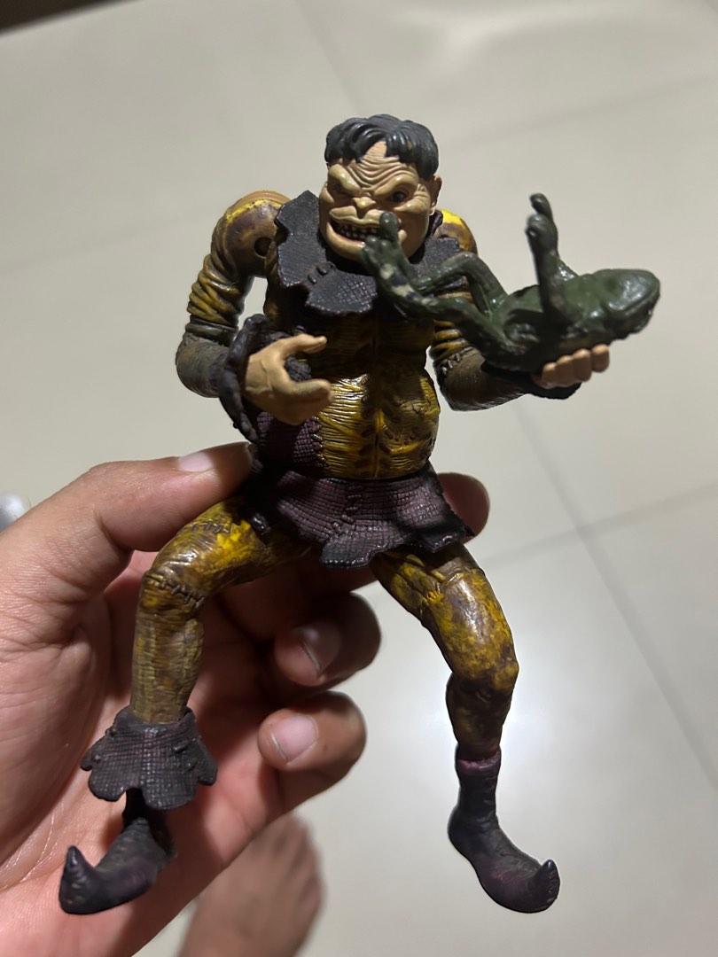Marvel Legends X-Men Toad action figure by Toybiz, likely from the 2002 ...