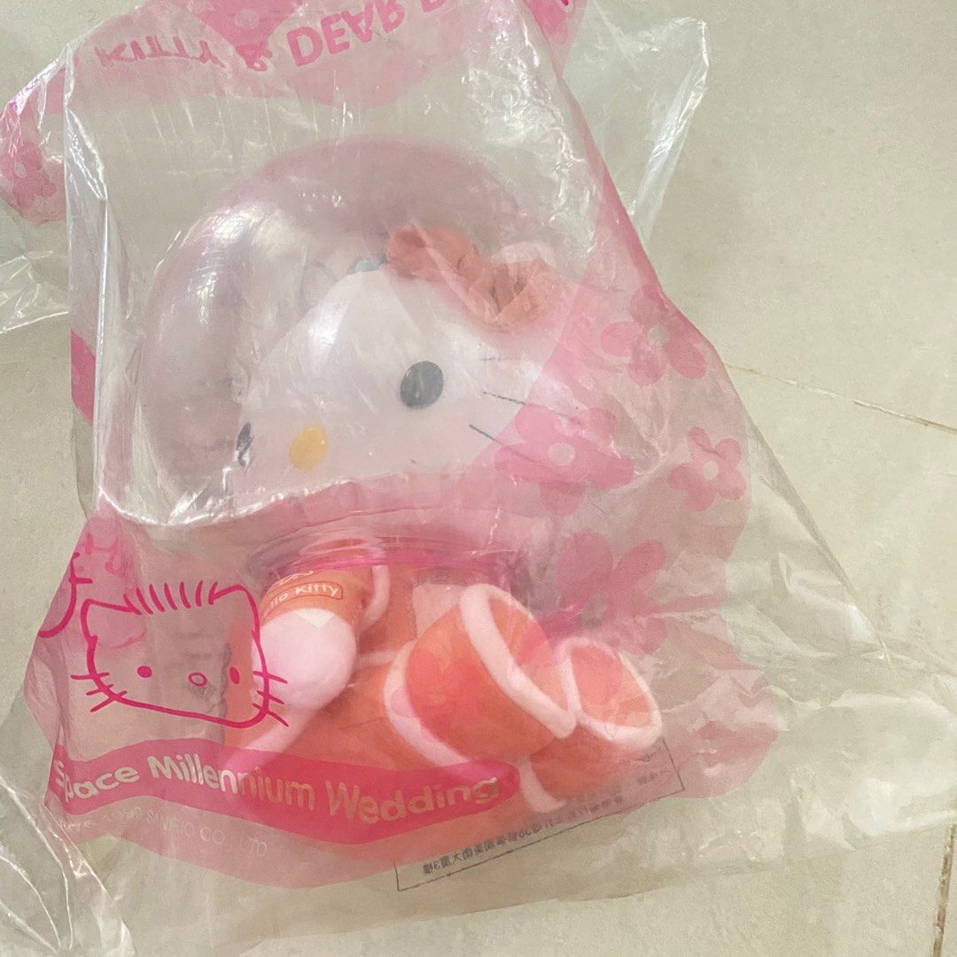 Mc Donald's Hello Kitty & Dear Daniel Space Millenium Wedding Set ...