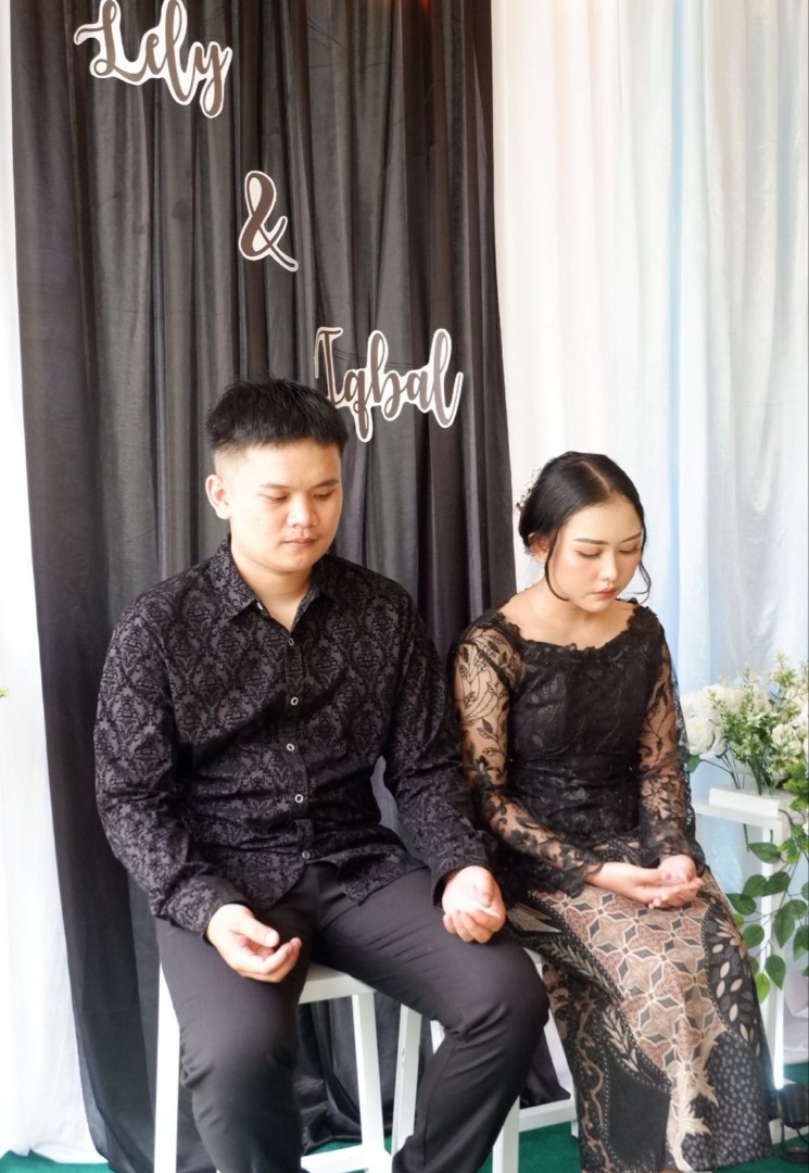 MEWAH, Kebaya Modern Wisuda, Kebaya Tunangan, Perpisahan Sekolah ...