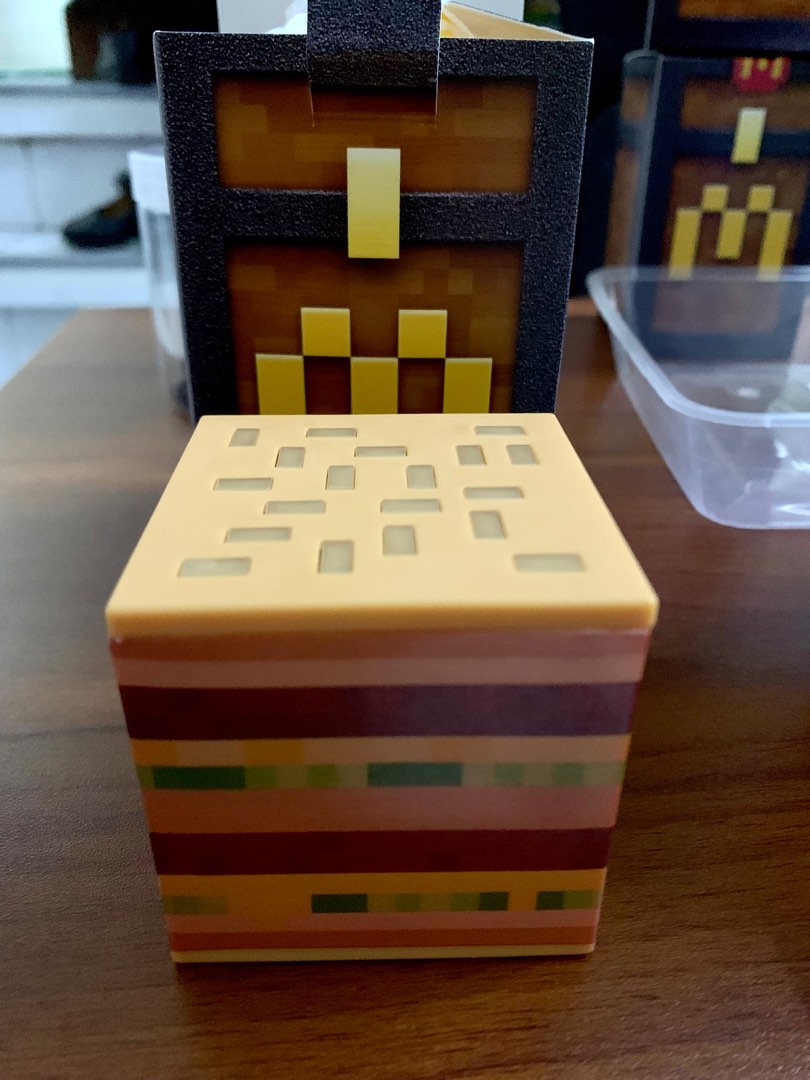 Minecraft Big Mac Crystal, Hobbies & Toys, Memorabilia & Collectibles ...