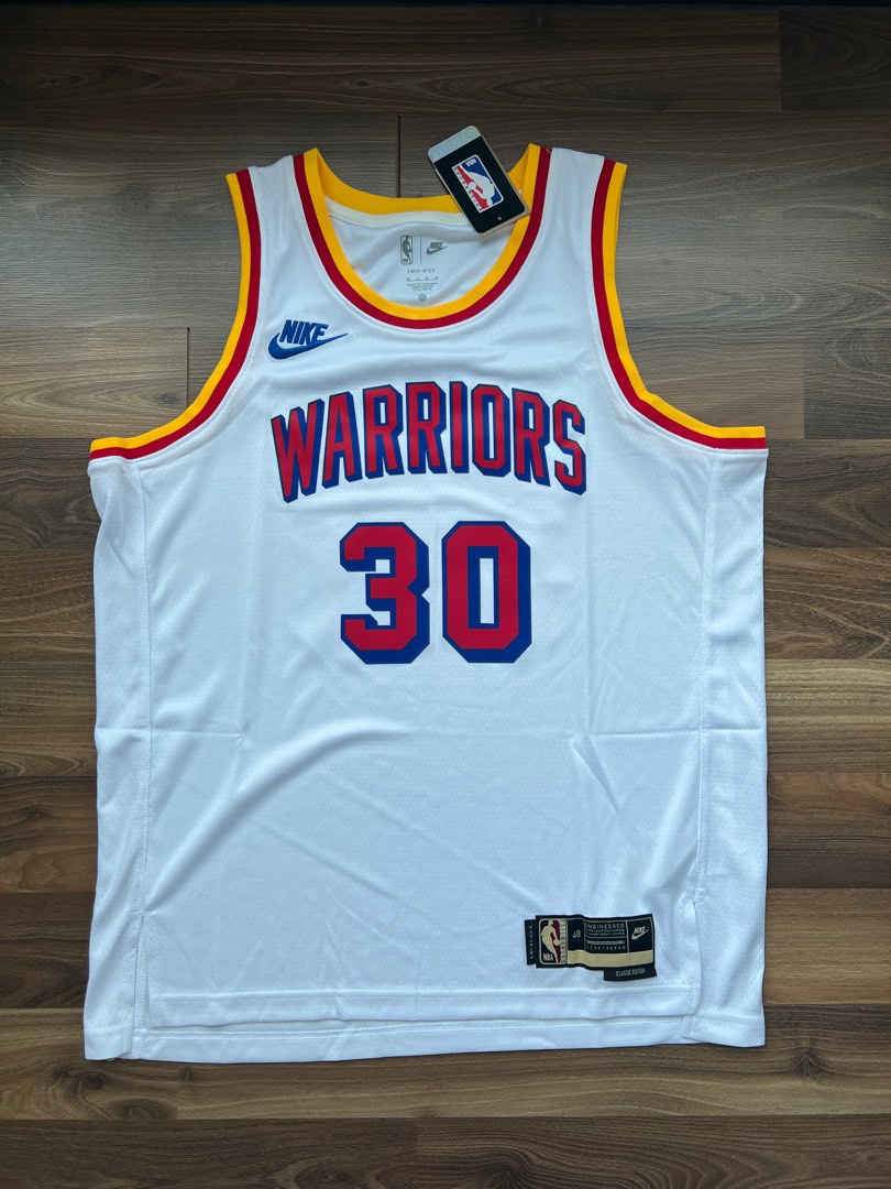 NBA Jersey GSW Curry, Men's Fashion, Activewear on Carousell