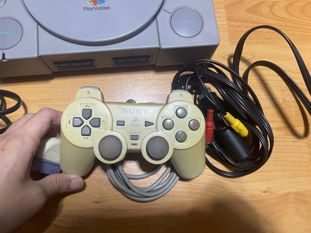 PS1 Fat Modded SCPH7000 Region Free 100V JPN with games Playstation 1 ...