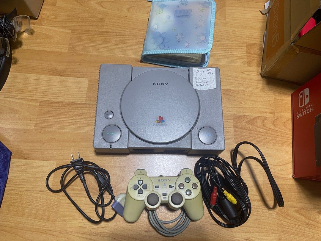 PS1 Fat Modded SCPH7000 Region Free 100V JPN with games Playstation 1 ...