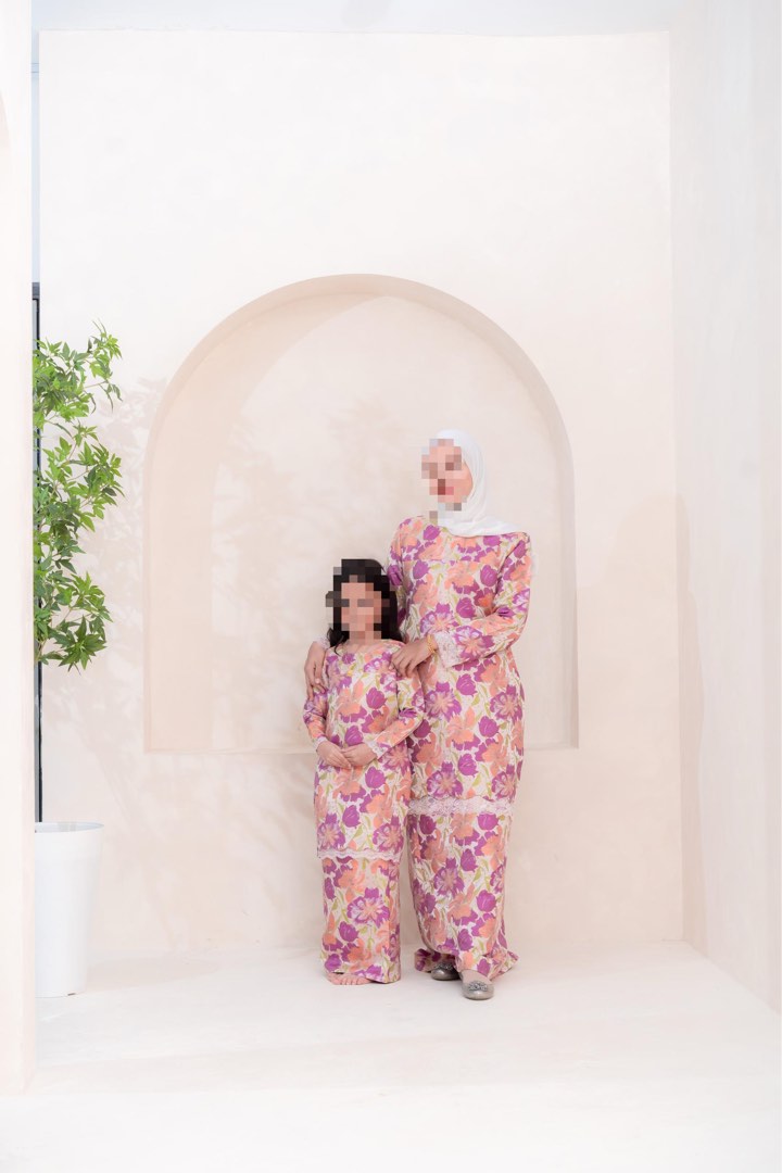 Qaamnie ivy kurung raya 2025 Magenta mom & kids, Women's Fashion ...