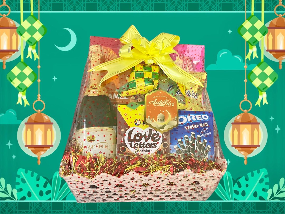 Simple Hari Raya Hamper include delivery, Food & Drinks, Gift Baskets ...