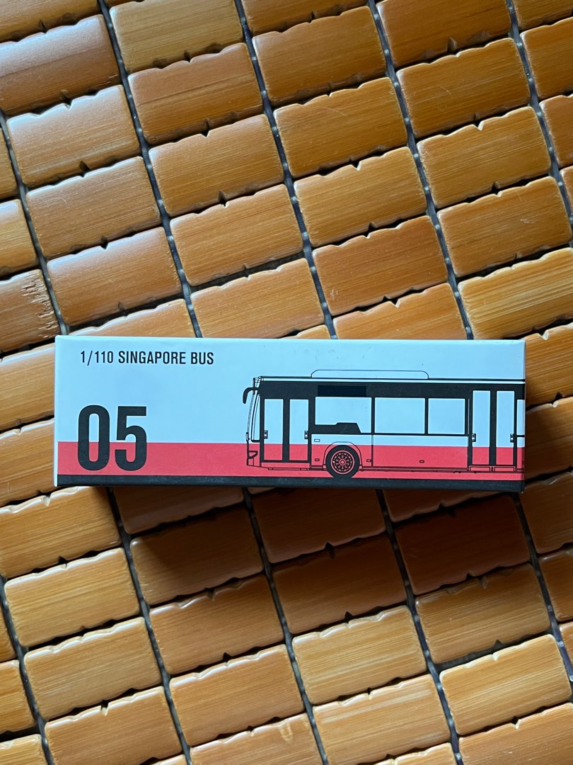Singapore 1/110 masterpiece collectibles SMRT Bus Model 05 Benz Citaro ...