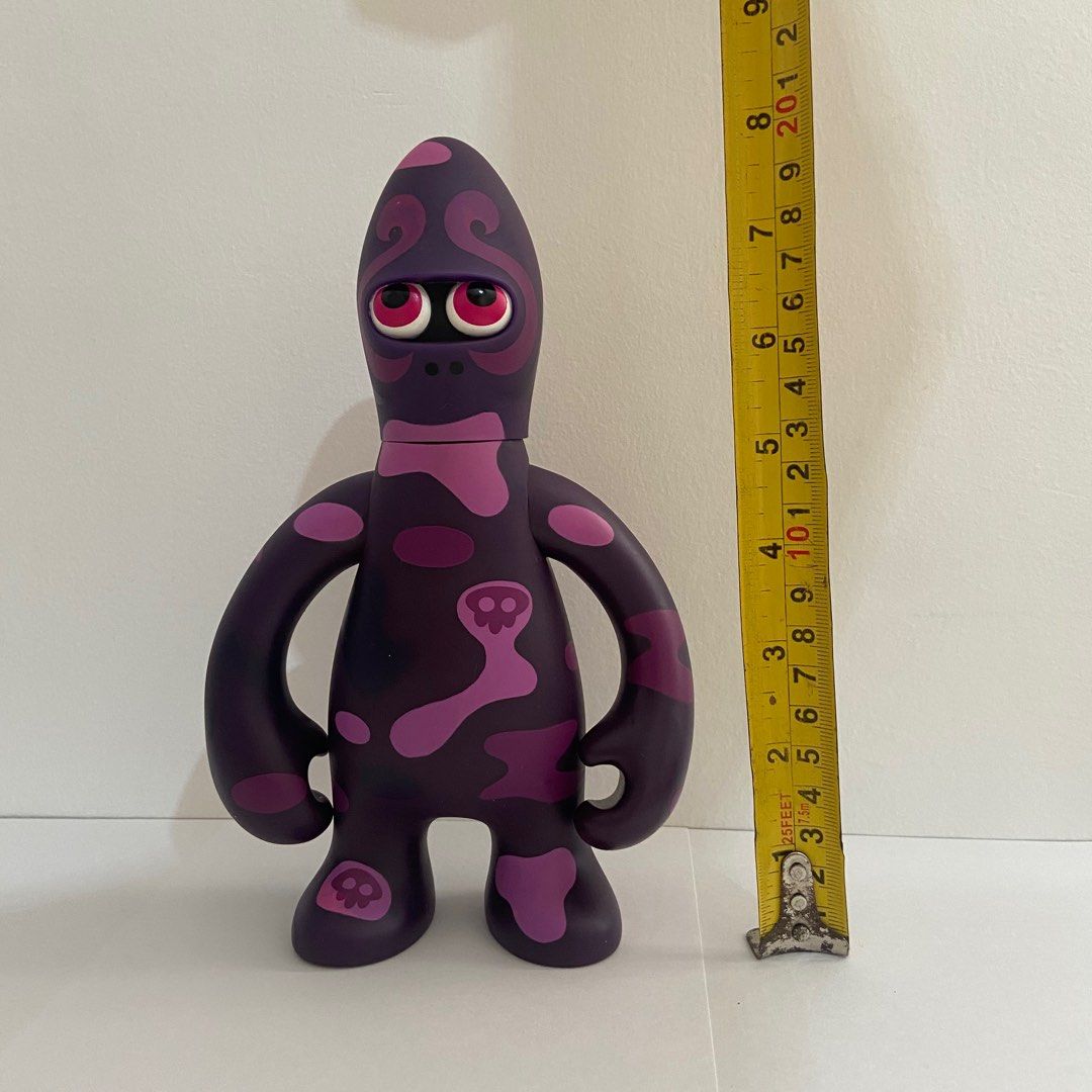 World of Monsterism by Pete Fowler: Big Monstrooper Figure (Violet), Hobbies & Toys, Toys ...