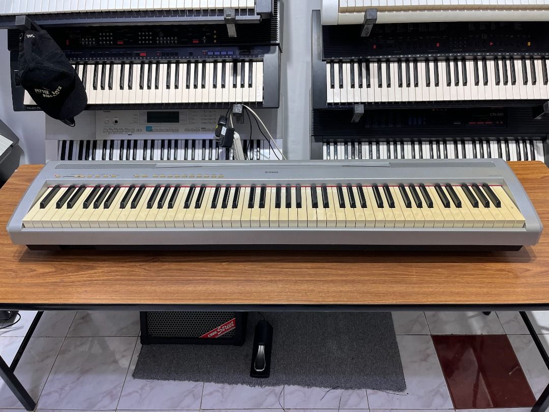 Yamaha P95 Digital Piano 88 Keys Hammer Weighted Silver with Free ...