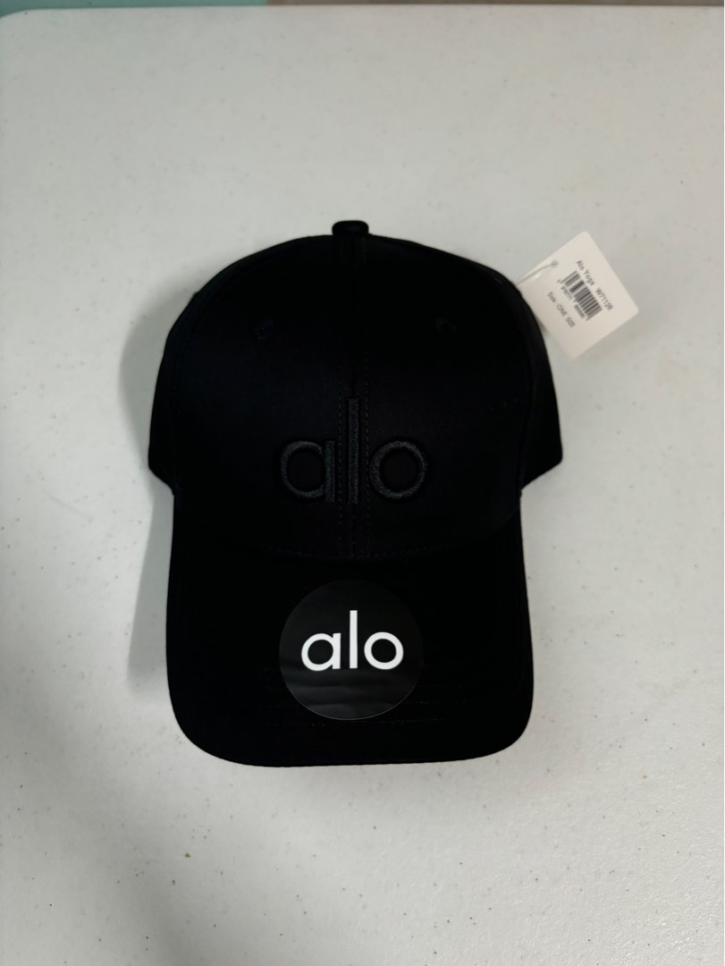 Alo yoga cap, Men's Fashion, Watches & Accessories, Caps & Hats on ...