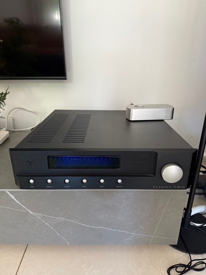Audia Flight Two Integrated Amplifier, Audio, Soundbars, Speakers ...