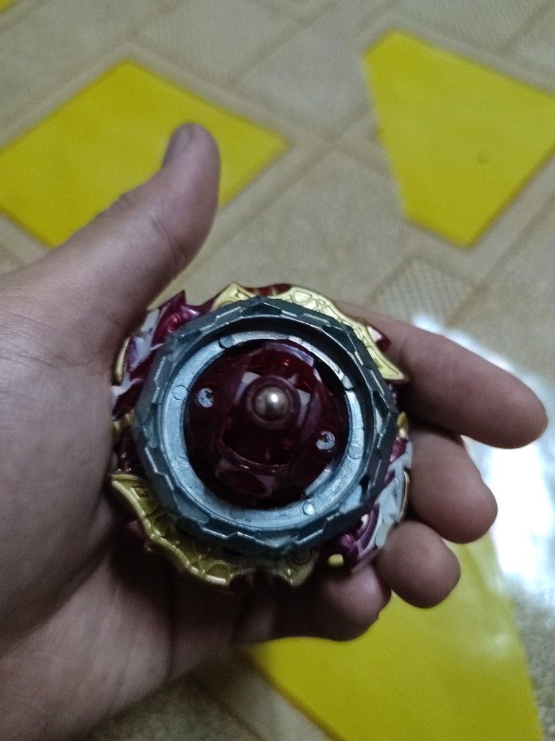 Beyblade spryzen s6/7, Hobbies & Toys, Toys & Games on Carousell