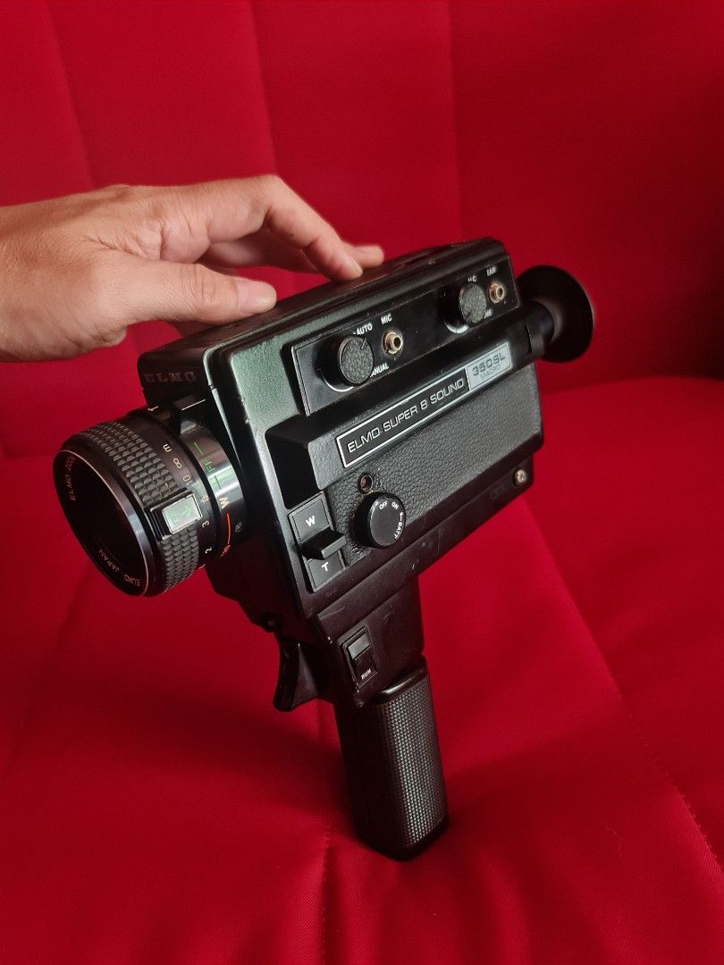 camcoder jadul elmo super 8 350 sl. kondisi normal. mulus. ada mic ...
