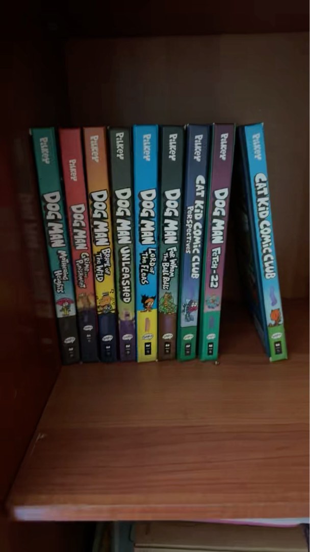 Dog Man Comic Books Set of 10, Hobbies & Toys, Books & Magazines ...