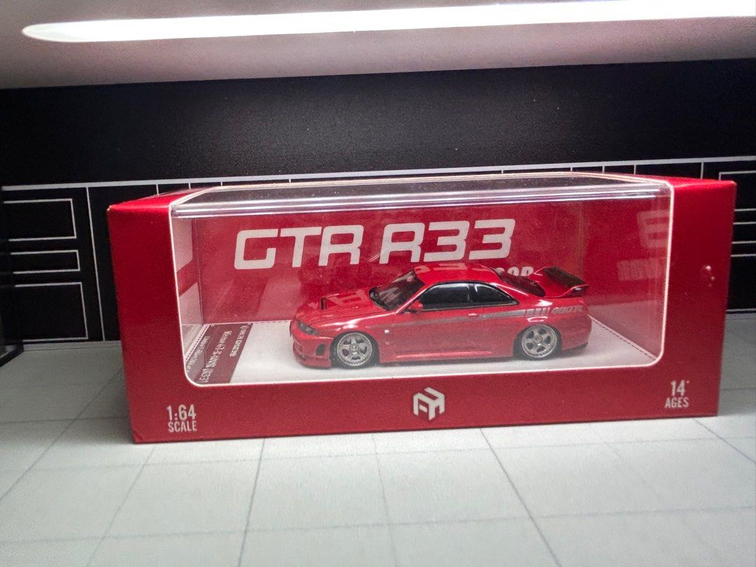 Focal Horizon Nissan Skyline GT-R R33 400R in Red, Hobbies & Toys, Toys ...