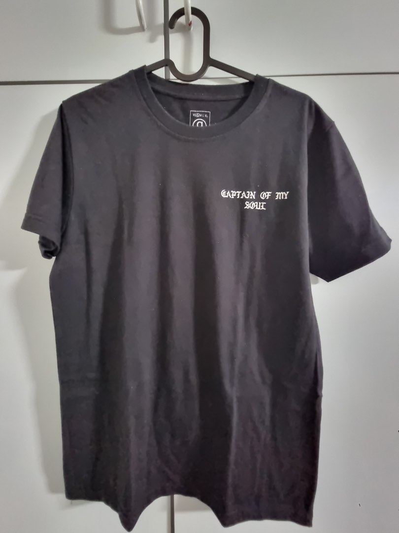 Graphite tee conqueror, Men's Fashion, Tops & Sets, Tshirts & Polo ...