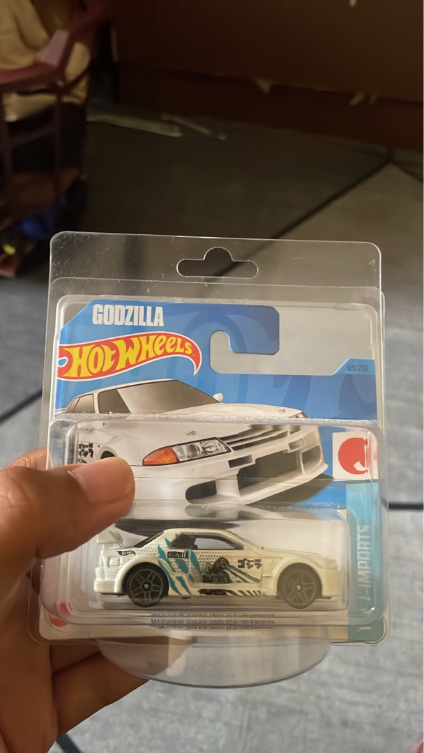 Hot wheels r32 Godzilla short card, Hobbies & Toys, Toys & Games on ...