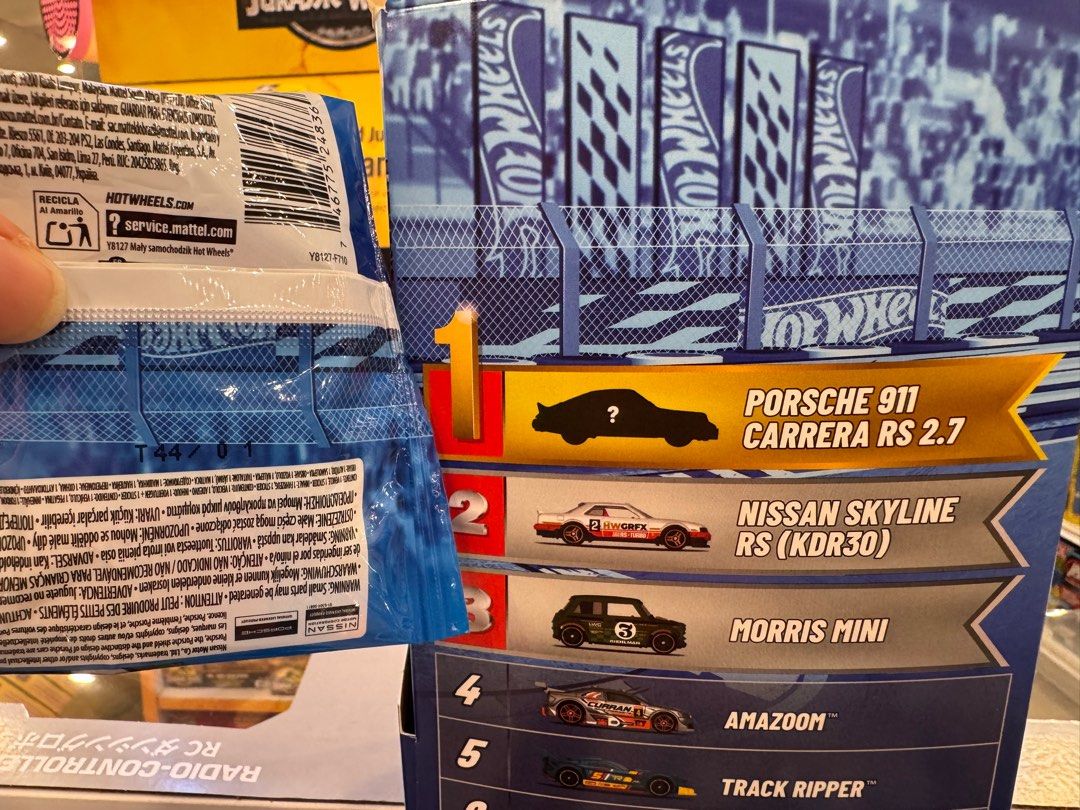 hotwheels mystery model porsche 911 carrera rs 2.7, Hobbies & Toys ...