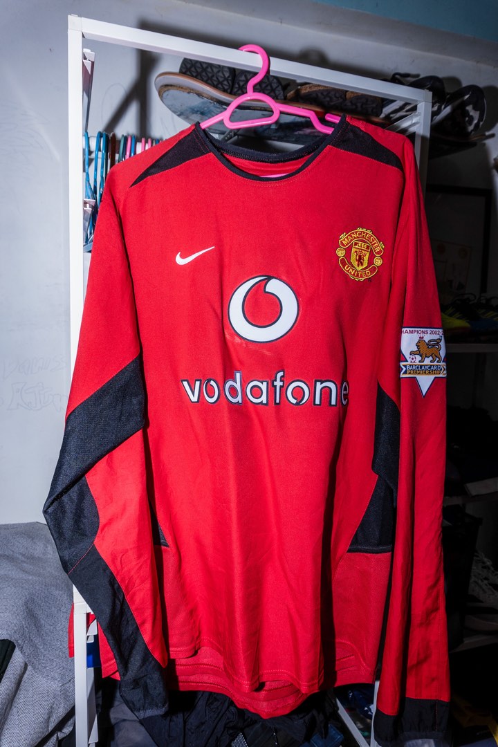 Manchester United 2002/2003/2004 (RONALDO 7), Men's Fashion, Tops ...