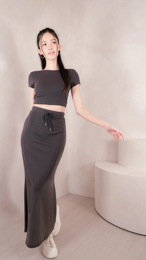 Mikayla BNWT Abbie Draw String Midi Skirt in Slate Grey, Women's ...