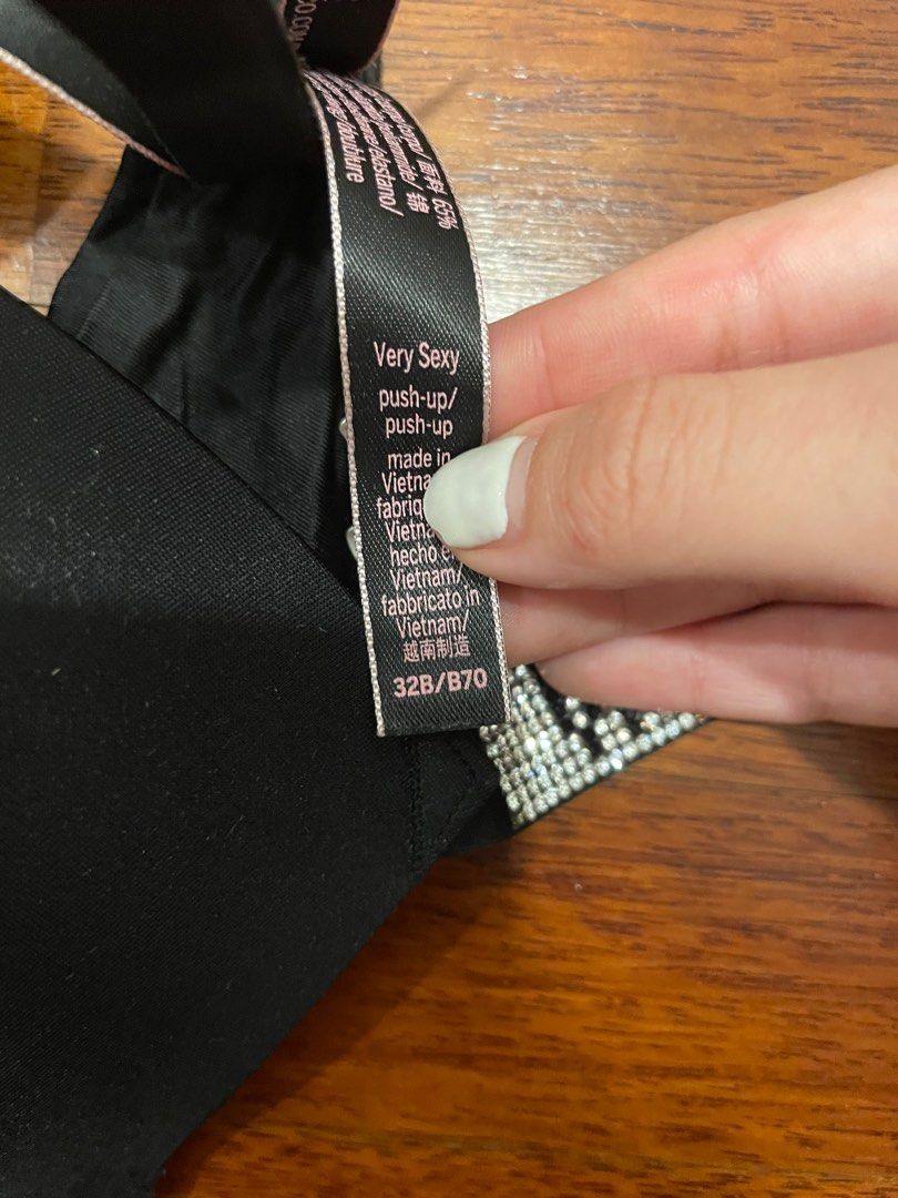 victoria secret bombshell bra, Women's Fashion, New Undergarments ...