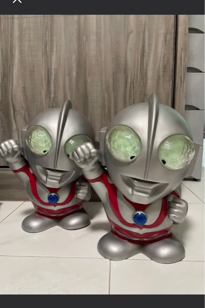 Vintage Ultraman Collection coin bank, Hobbies & Toys, Memorabilia ...