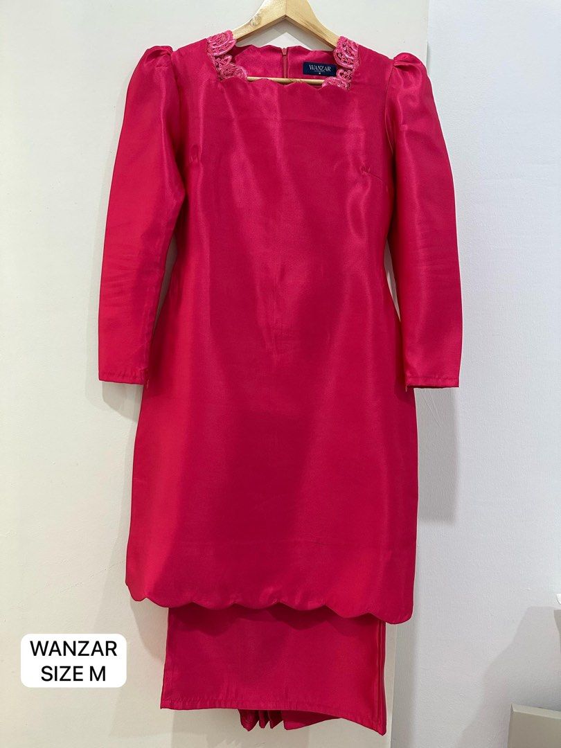 Wanzar Belinda kurung, Women's Fashion, Muslimah Fashion, Baju Kurung ...