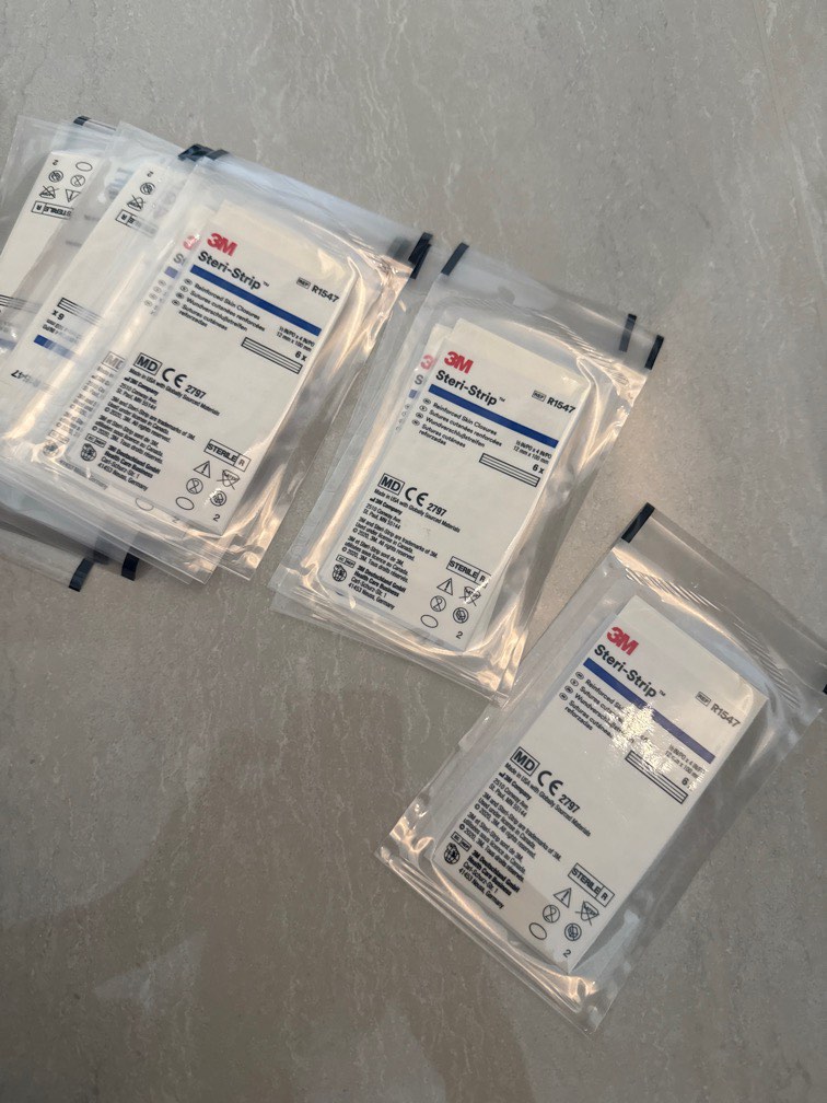 3M Steri-Strip - Reinforce Skin Closures, Health & Nutrition, Medical ...